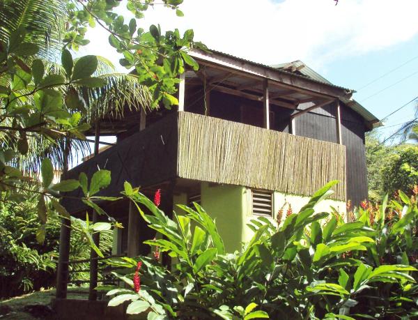Riversideview House - Dominica