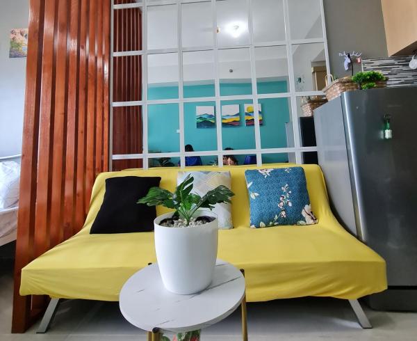 Stylish New Unit W/ Balcony At Fern Residences - Quezon City