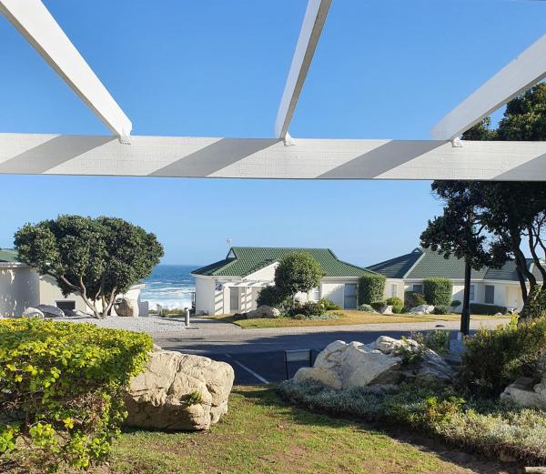57 Whale Rock Estate - Hermanus