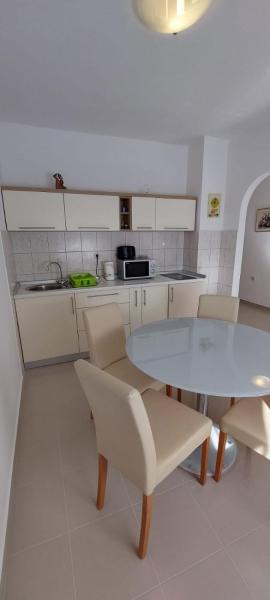 Apartment Viki - Sukošan