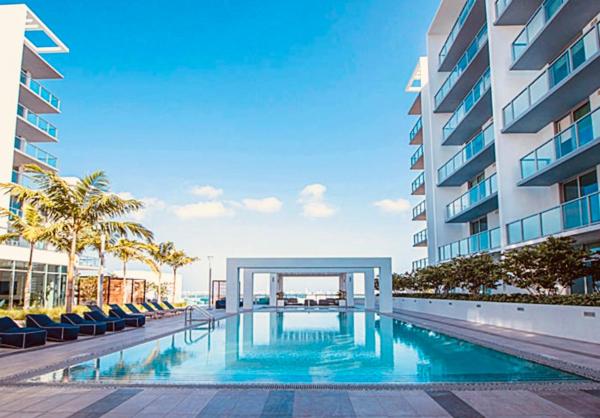Sleek 2bd 2ba Condo In Miami Design District - Miami, FL