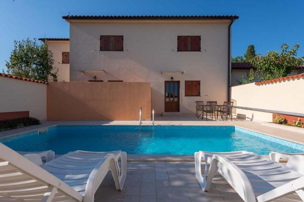 House Melly With Swimming Pool - Rovinj
