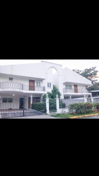 Casa Duplex Privada Con Piscina - Playa Blanca, Panamá