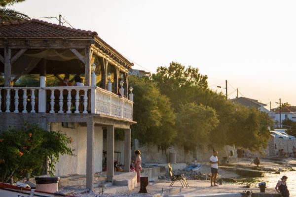 Apartments More - Arbanija