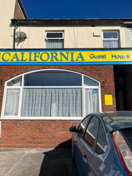 California Guest House - Lytham St Annes