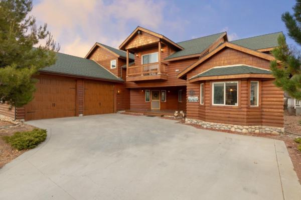 Grand Forest Lodge-1884 By Big Bear Vacations - California