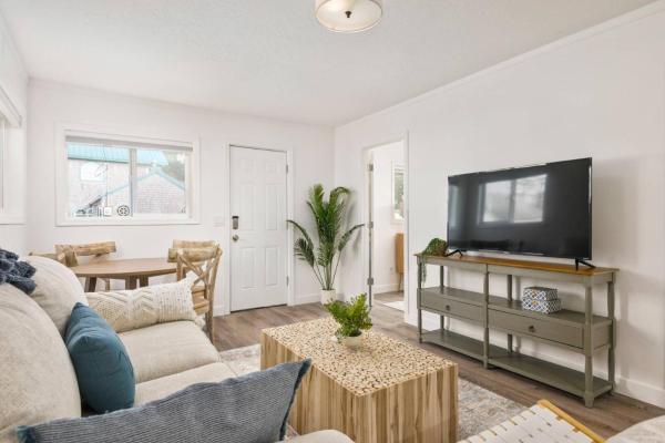 Coral Cottage Unit 4 - Oregon