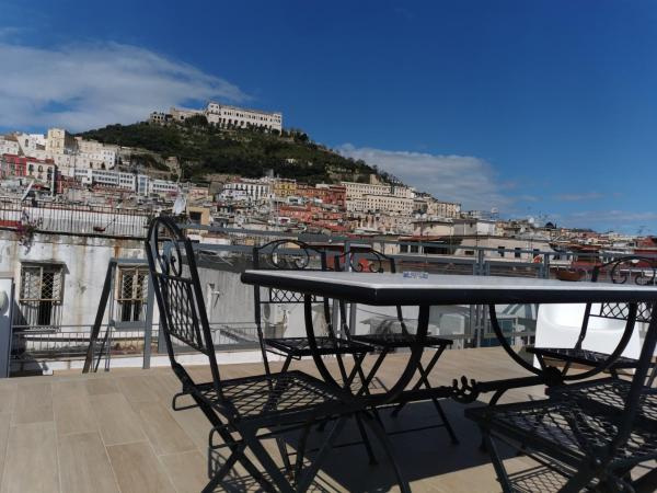 Royal Boutique Napoli - Naples, Italie