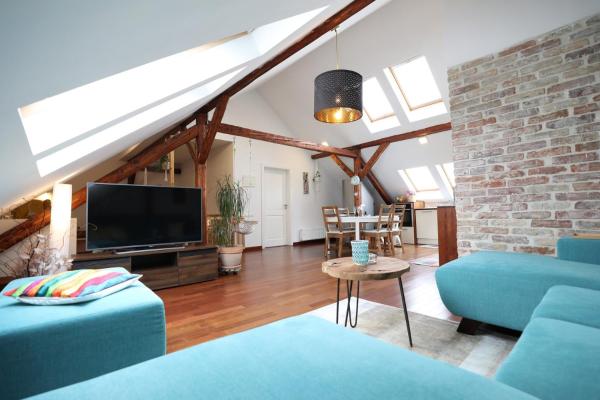 Beautiful And Romantic Penthouse With Two Terraces - Bratislava