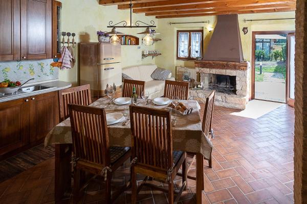 Countryhouse Nocino - Regarda Travel - Bardolino