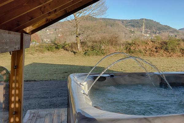 Chalet Avec Jacuzzi Et Piscine, Déco Soignée Esprit Cocooning - Saulxures-sur-Moselotte