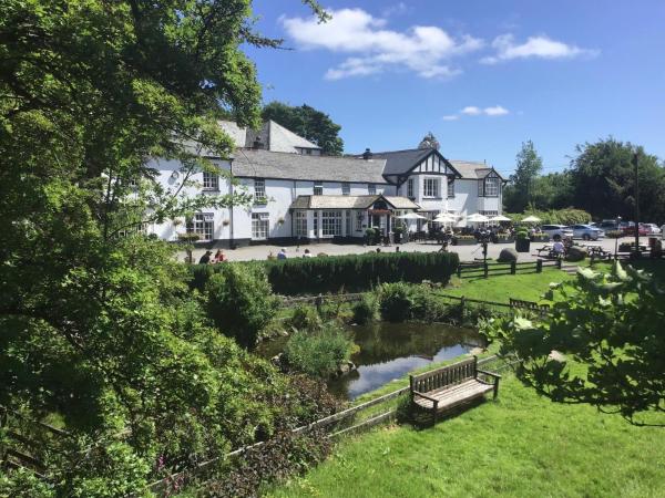 Two Bridges Hotel - Dartmoor Forest