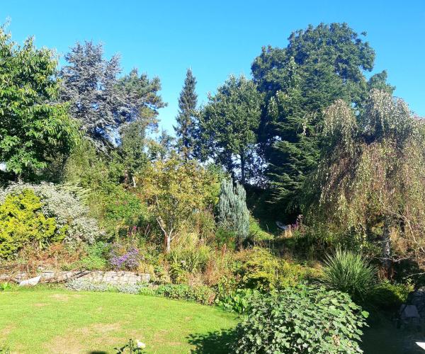 Plough Cottage Is A 18th Century Barn Conversion Offering A Tranquil Rural Retreat 9 Miles From The Lake District National Park - Arnside