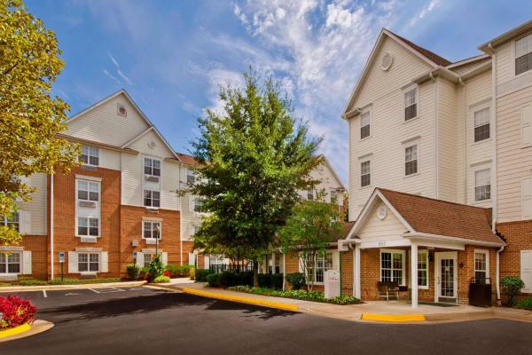 Sonesta Simply Suites Falls Church - Arlington, VA