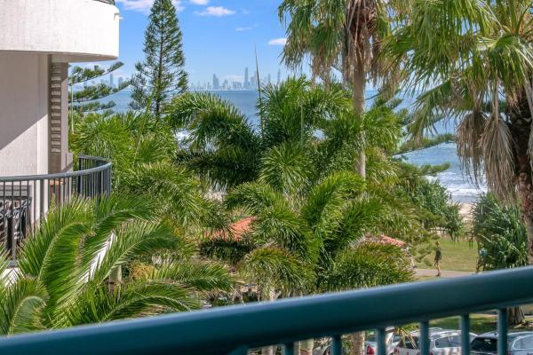 Calypso Plaza Resort Unit 215 - Tweed Heads