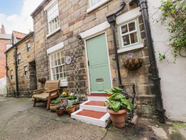 Bulmers Cottage - Staithes
