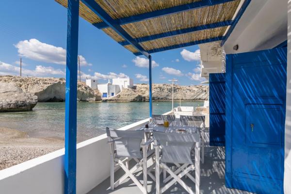 Almera Sea View Boat House - Milos