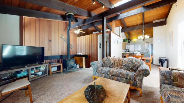 Mammoth Estates Condo - Near Village At Mammoth & Pet Friendly - June Lake, CA