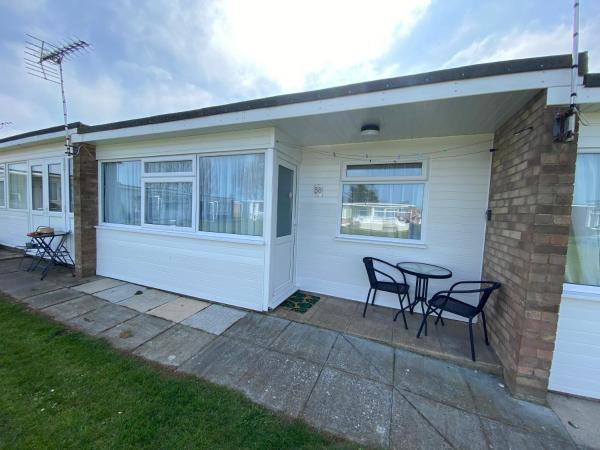 East Coast Chalets 58 At California Sands Dog Friendly - Winterton-on-Sea