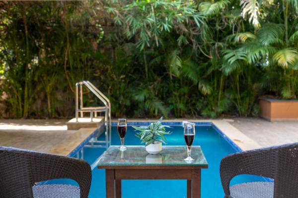 Stayvista's B-24 Spring - Villa Amidst Greenery With Private Pool & Terrace - Wada