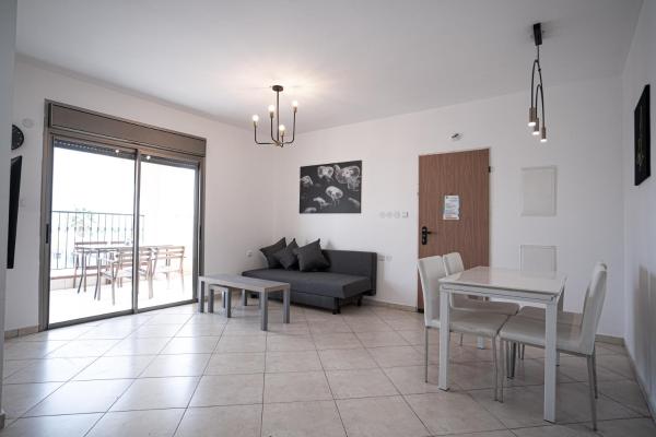 Hoshen 38 By Sun And View - Eilat