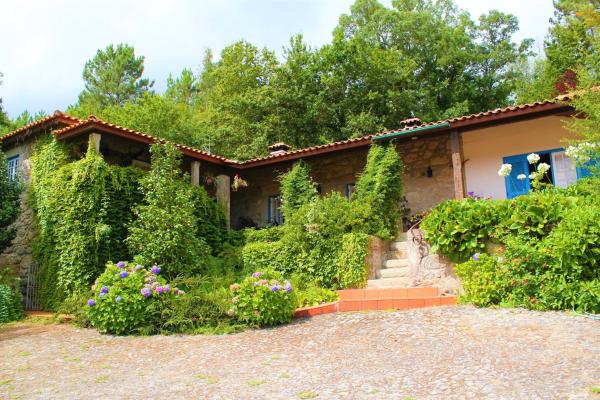 Casa De Pedra, Um Refúgio Para Conhecer O Minho! - Braga