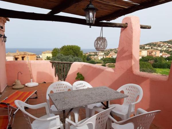 Un Angolo Di Paradiso A Pochi Passi Dal Mare Nel Villaggio Calarossa - Sardaigne