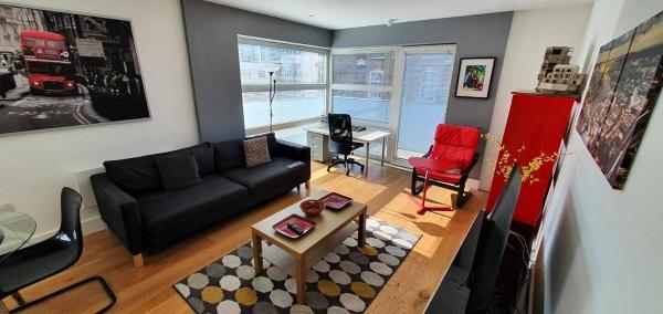Bright & Spacious Double Bedroom With Ensuite And Concierge! Paid Parking Available - Londres