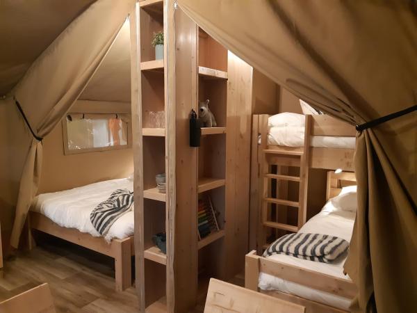 Tente Familiale Au Camping Hautoreille - Langres