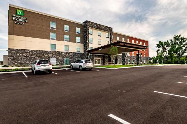 Holiday Inn Express & Suites Dayton East - Beavercreek By Ihg - Yellow Springs, OH