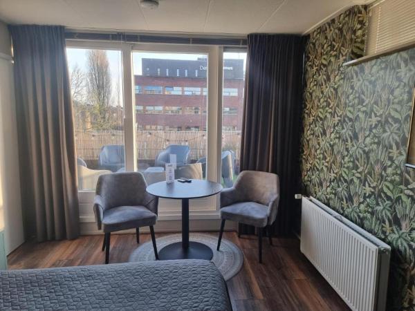 The Lion King - 6 Person Linked Apartment With Roof Terrace - Groningen