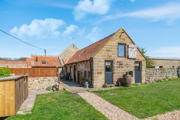 Basil's Barn - Goathland