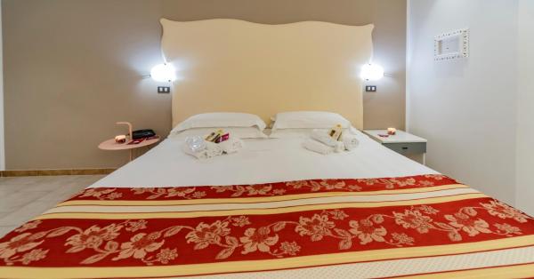 El Patio Hotel - Passignano sul Trasimeno