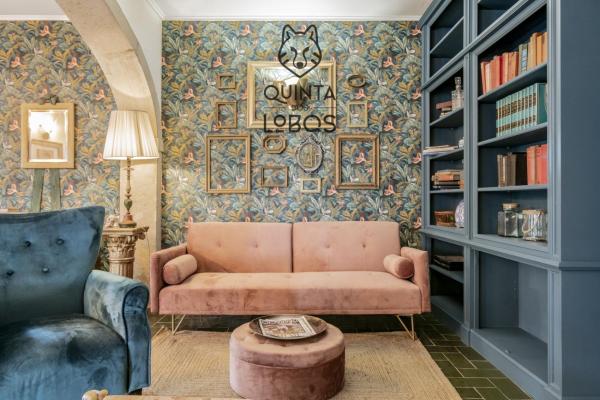Quinta Dos Lobos Boutique Hotel - Lobo-mexicano - Oeiras