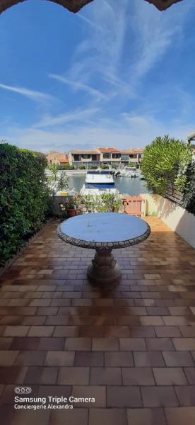 Villa Aux Capellans Sur La Marina Pour 4 Personnes - Vue Marina - Parking - Plage à 5 Min à Pied - Laroque-des-Albères