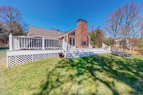 Lovells Landing - Falmouth, MA