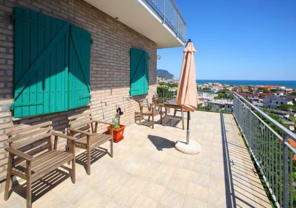 Residence Le Ali Del Conero - 마르케