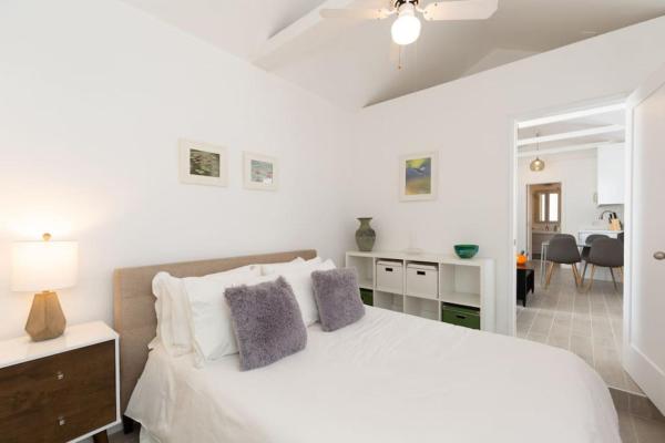 North Park Chic Bungalow - Del Cerro - San Diego