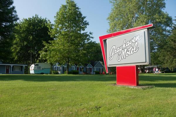 The Grayhaven Motel - Ithaca, NY