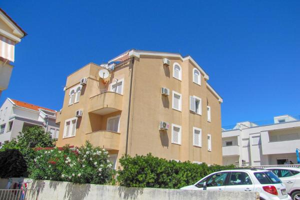 Apartments Marko - Novalja