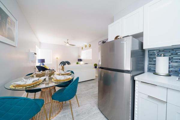 The Surf Hollywood Beach - 포트로더데일