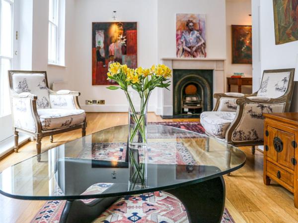 Pass The Keys Stylish House In A Quiet Earl's Court Mews - Londres