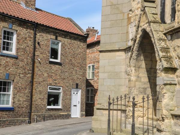 6 Church Hill - Malton