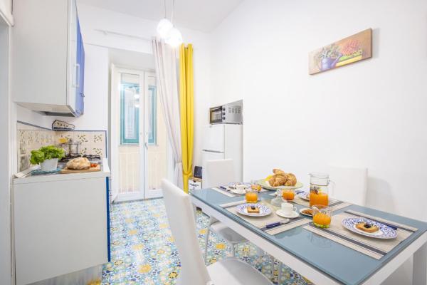 Brezza Marina-authentic Sorrento Flat By The Beach - Sorrento