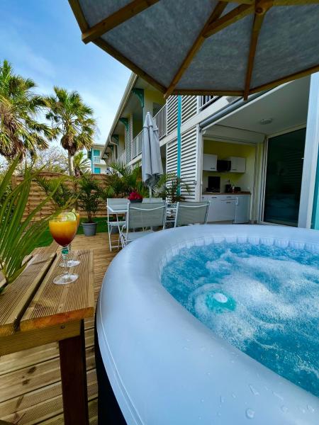 Nouveau Studio Chaleureux Avec Jacuzzi Privé & Piscine - Martinique