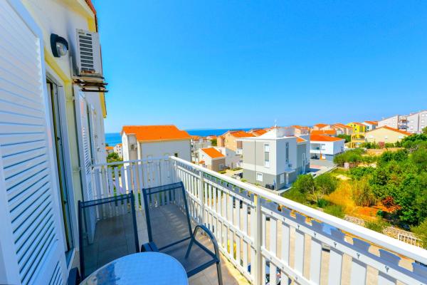 Apartment Pandora - Stara Novalja