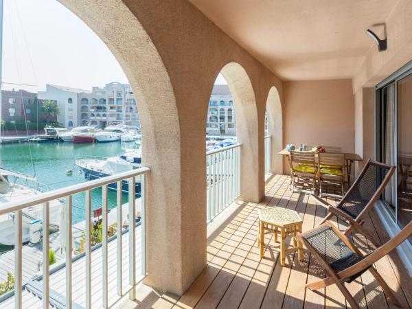 Apartment Port De La Gavine I-1 By Interhome - Plage de Hyères