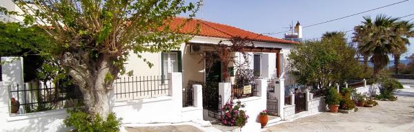 Kontos-traditional House In Andros Beach - Grecia