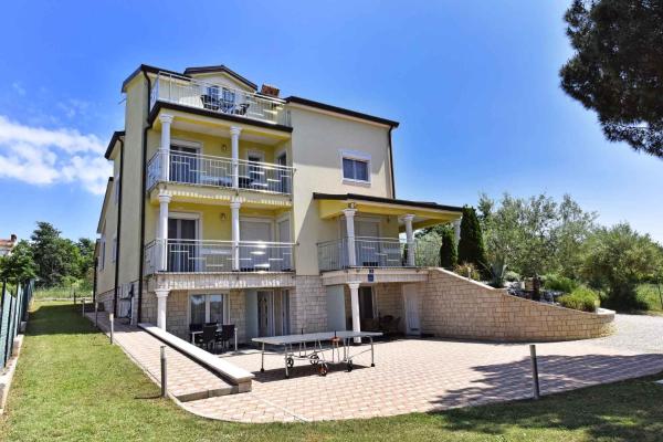 Apartments In Porec - Istrien 42539 - Funtana