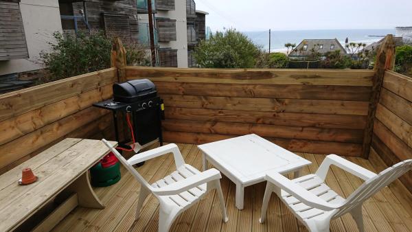 Surf Lookout - King Size En-suite With Sea Views - Holywell